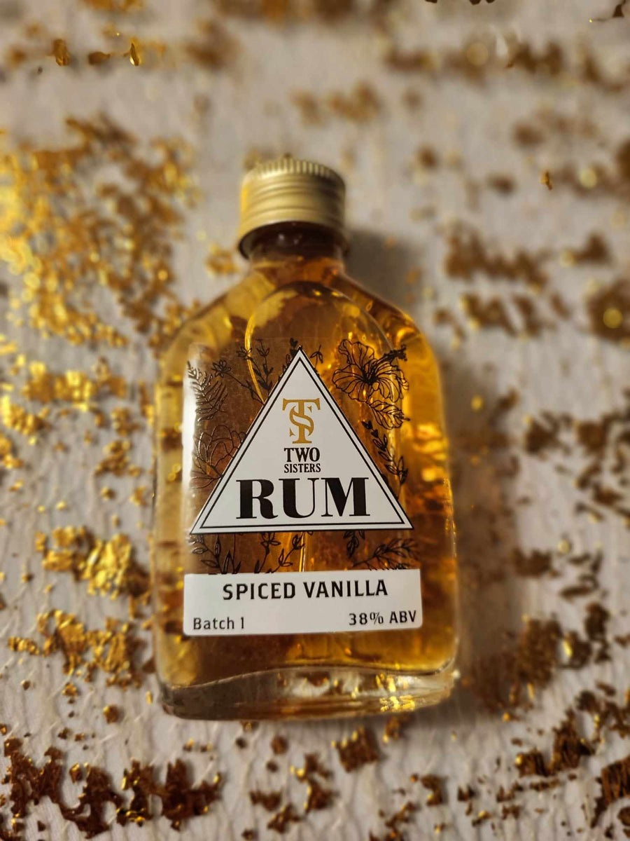 Two Sisters Vanilla Golden Spiced Rum miniature 5cl – Three Brothers ...